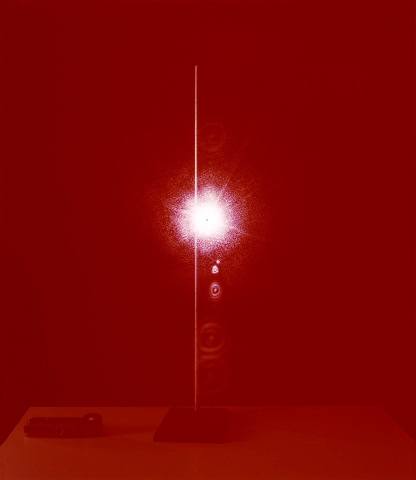 Dans la chambre noire d’Alexander Gehring : médium et fantômes — Cercle