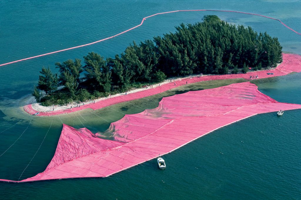 Les gigantesques drapés de Christo — Cercle